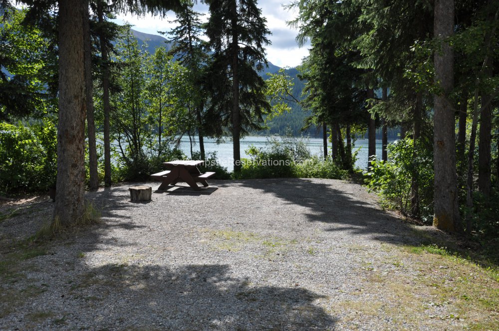 Campsite 24 in Home Basin Campground at Whiteswan Lake Provincial Park ...