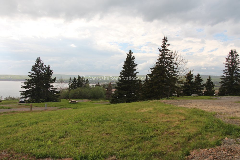 Five Islands Provincial Park Campground at Five Islands Provincial Park ...