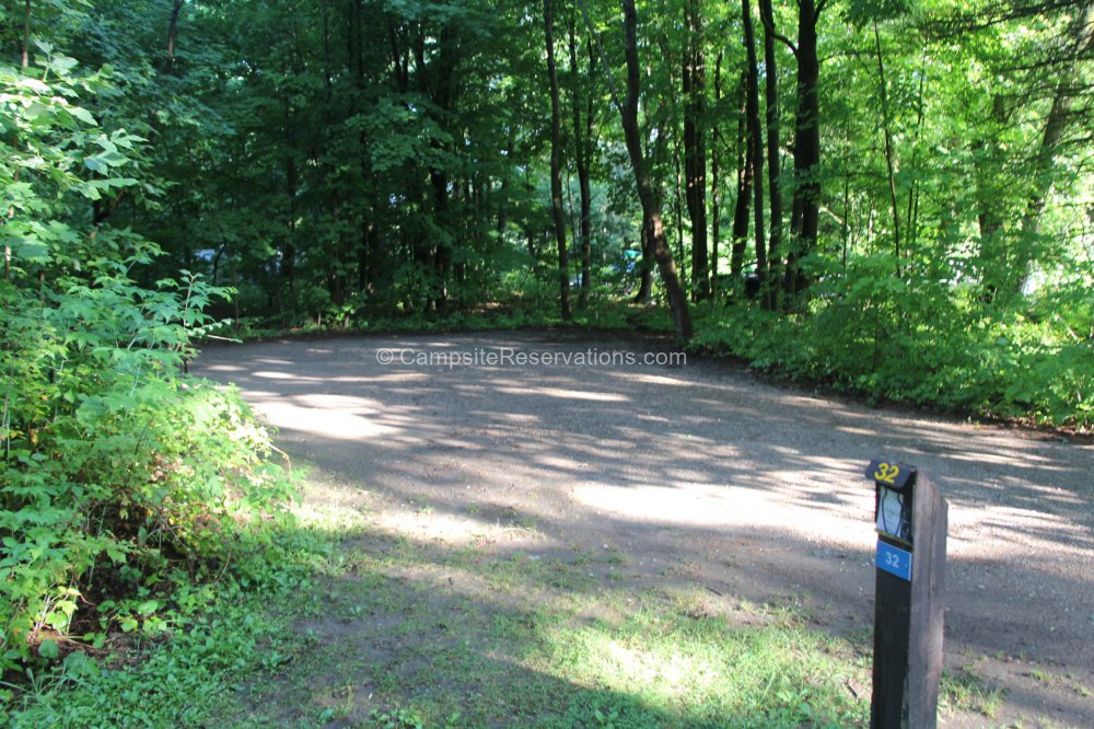 Photo of Campsite 32 in Eastside Campground at Bass Lake Provincial ...
