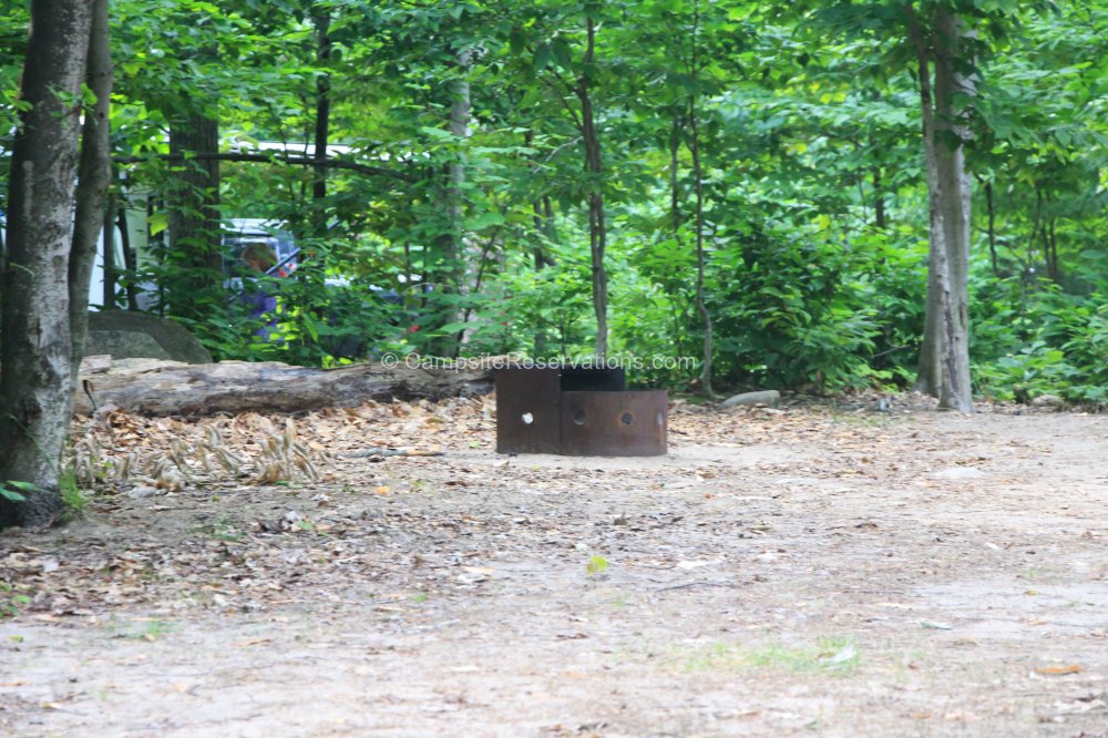 Campsite 1402 in Lighthouse Point Campground at Killbear Provincial ...