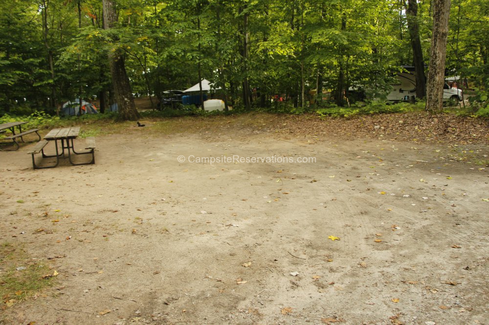 Campsite 101 in Kilcoursie Bay Campground at Killbear Provincial Park ...
