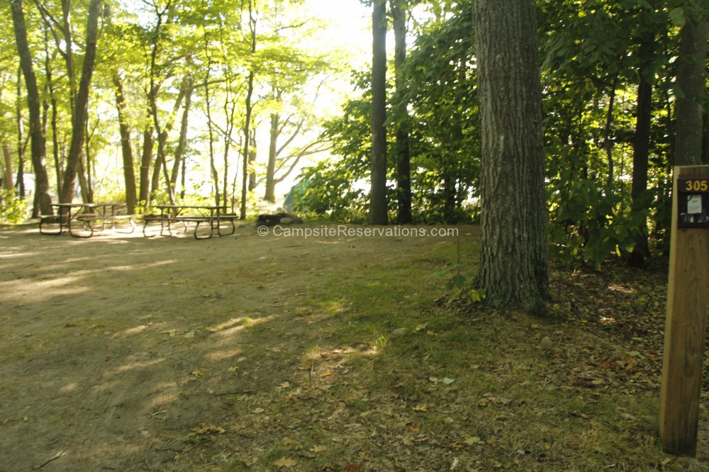 Campsite 305 in Beaver Dams Campground at Killbear Provincial Park ...