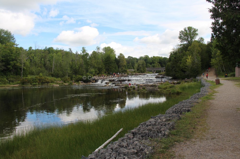 Sauble Falls Provincial Park, Ontario, Canada