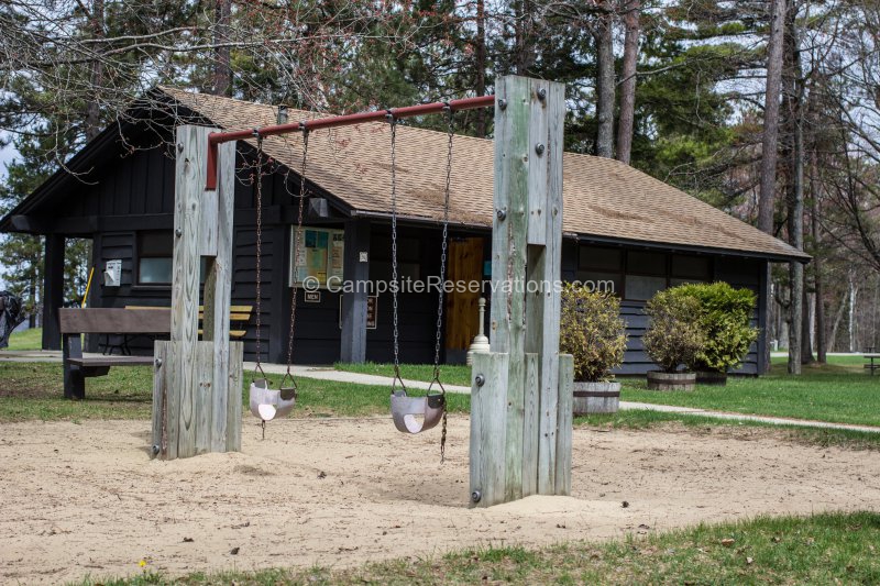 Indian Lake State Park Campground at Indian Lake State Park, Michigan ...