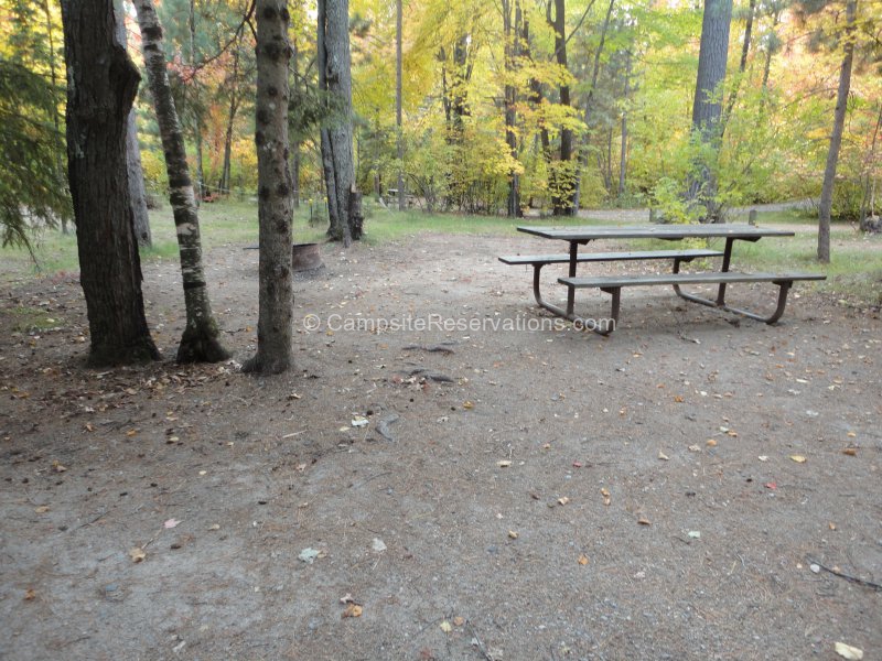 Campsite 32 in Side Lake Campground at McCarthy Beach State Park ...