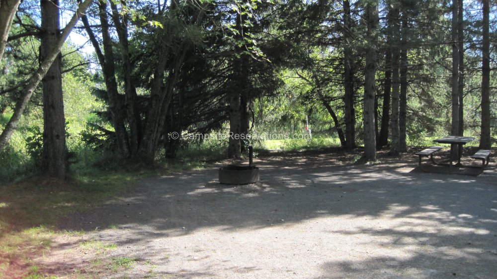 Campsite 18e in Moose Lake State Park Campground at Moose Lake State ...