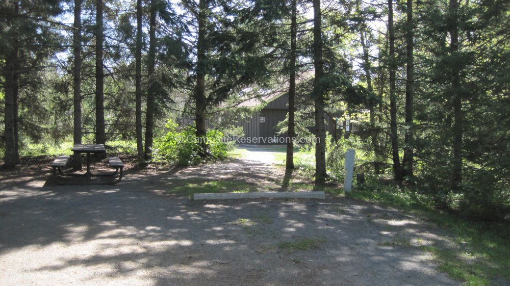 Campsite 18e in Moose Lake State Park Campground at Moose Lake State ...