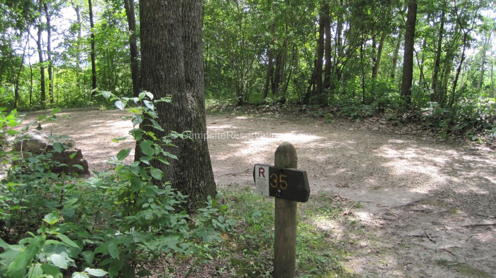 Campsite 35 in Frontenac State Park Campground at Frontenac State Park ...