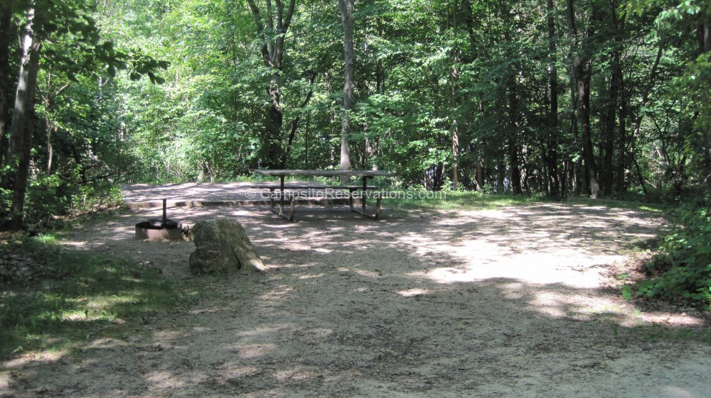 Photo of Campsite 48 in Frontenac State Park Campground at Frontenac ...