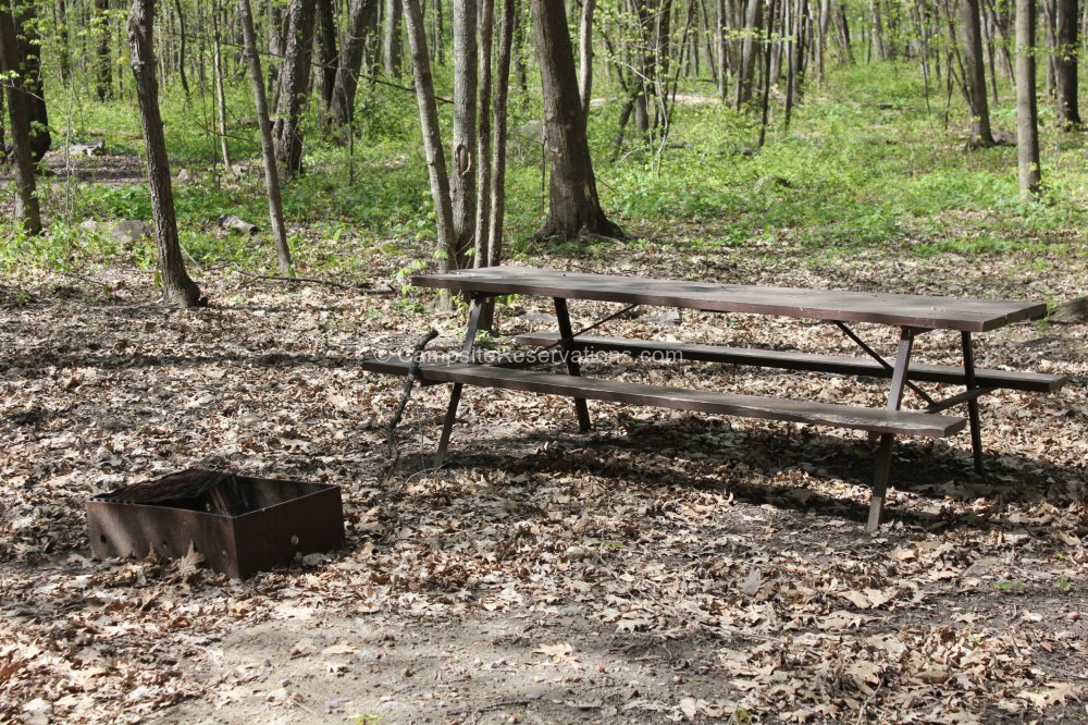 Campsite 505 in Ice Age Campground at Devil's Lake State Park ...