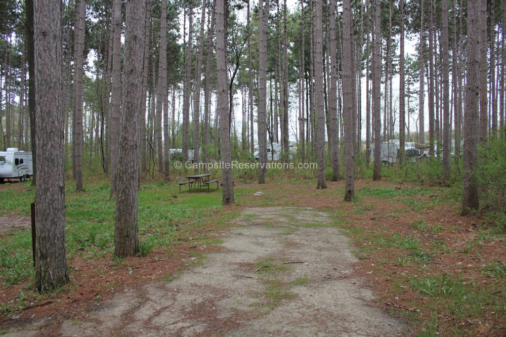 Campsite 013 in Hartman Creek State Park Campground at Hartman Creek ...