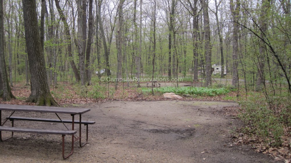 Photo of Campsite 005 in Family Campground at High Cliff State Park ...