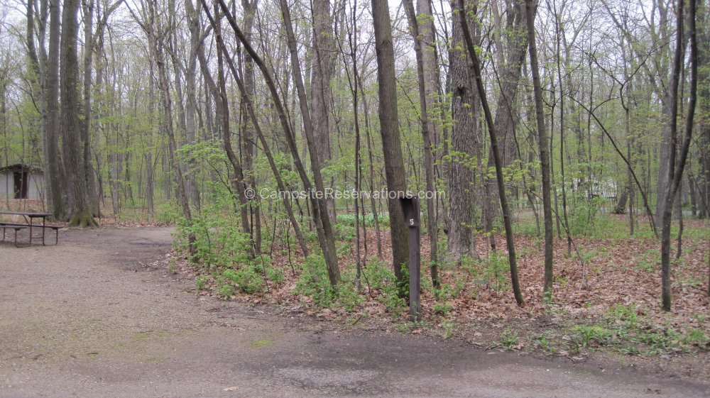 Photo of Campsite 005 in Family Campground at High Cliff State Park ...