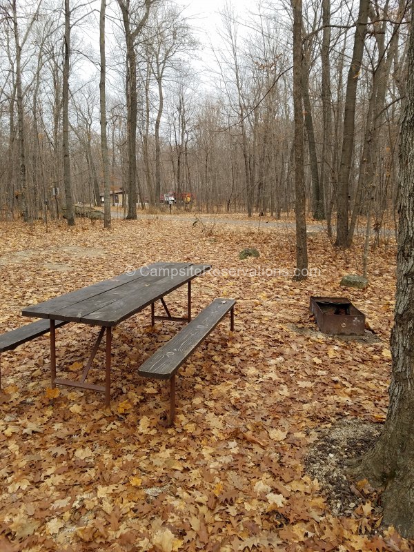 Campsite 112 in Family Campground at High Cliff State Park, Wisconsin ...