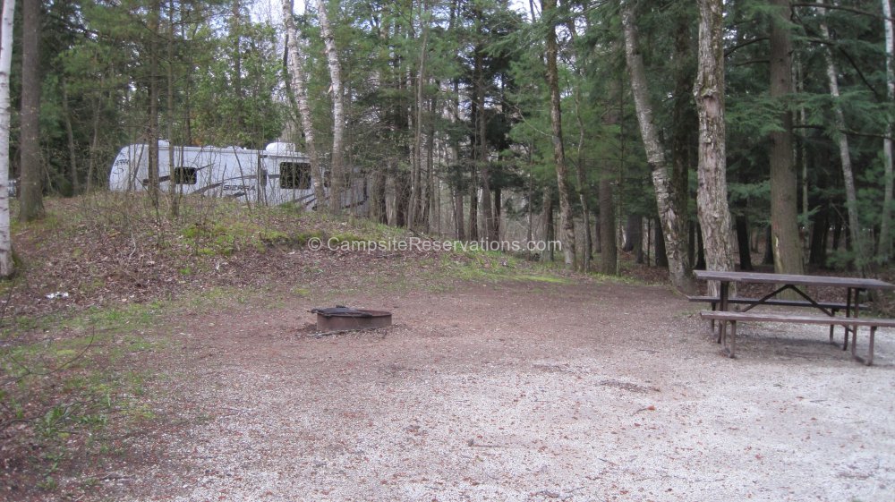Campsite 106 in Point Beach State Forest Campground at Point Beach ...