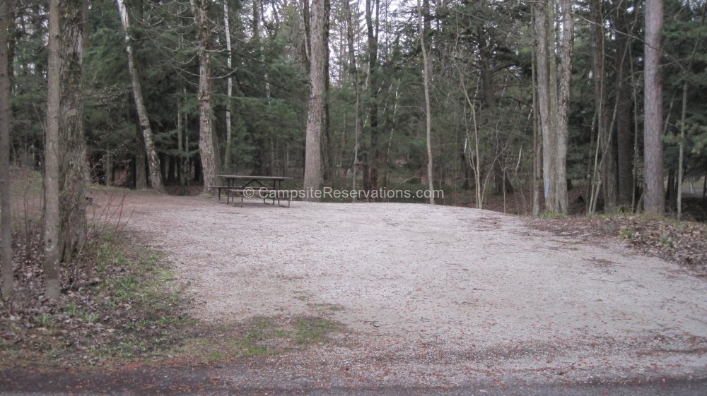 Campsite 106 in Point Beach State Forest Campground at Point Beach ...