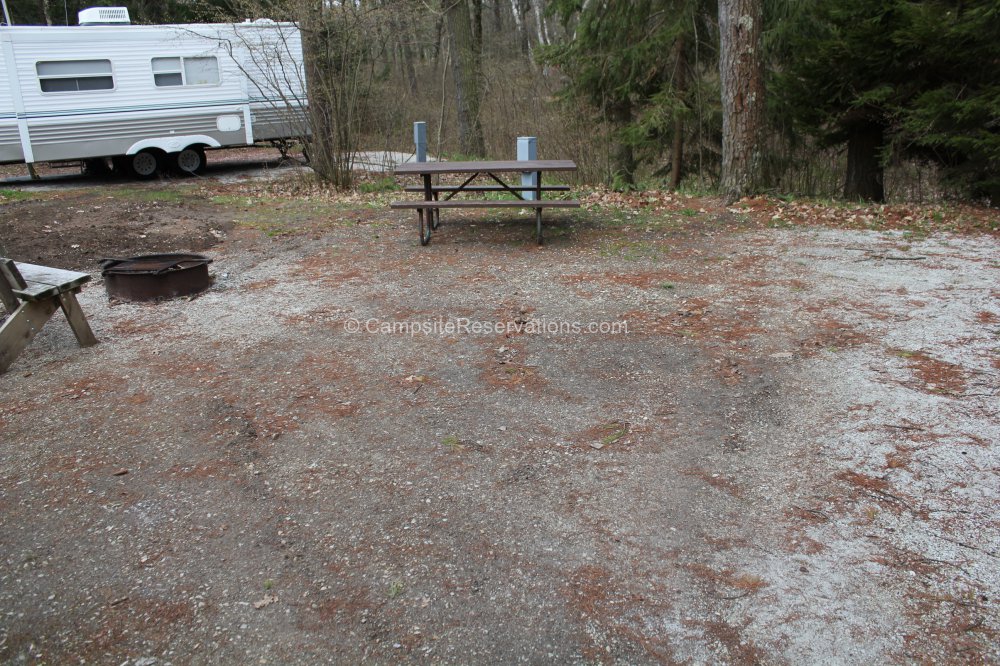 Campsite 124 in Point Beach State Forest Campground at Point Beach ...
